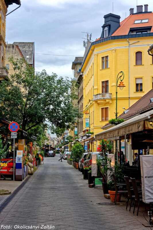 A Ráday ősszel – töklámpások sokasága világít az éttermek előtt – Infovilág